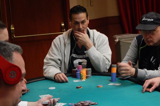 WSOP SCOTT SISLER LEADS 54 ADVANCING TO DAY 2 | WSOP.com